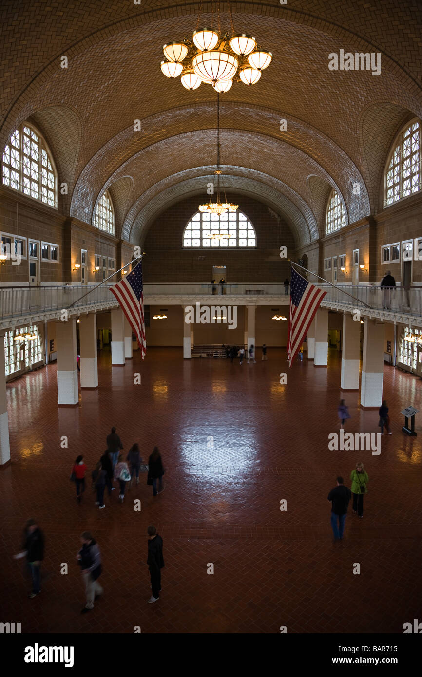 On ellis island hi-res stock photography and images - Alamy