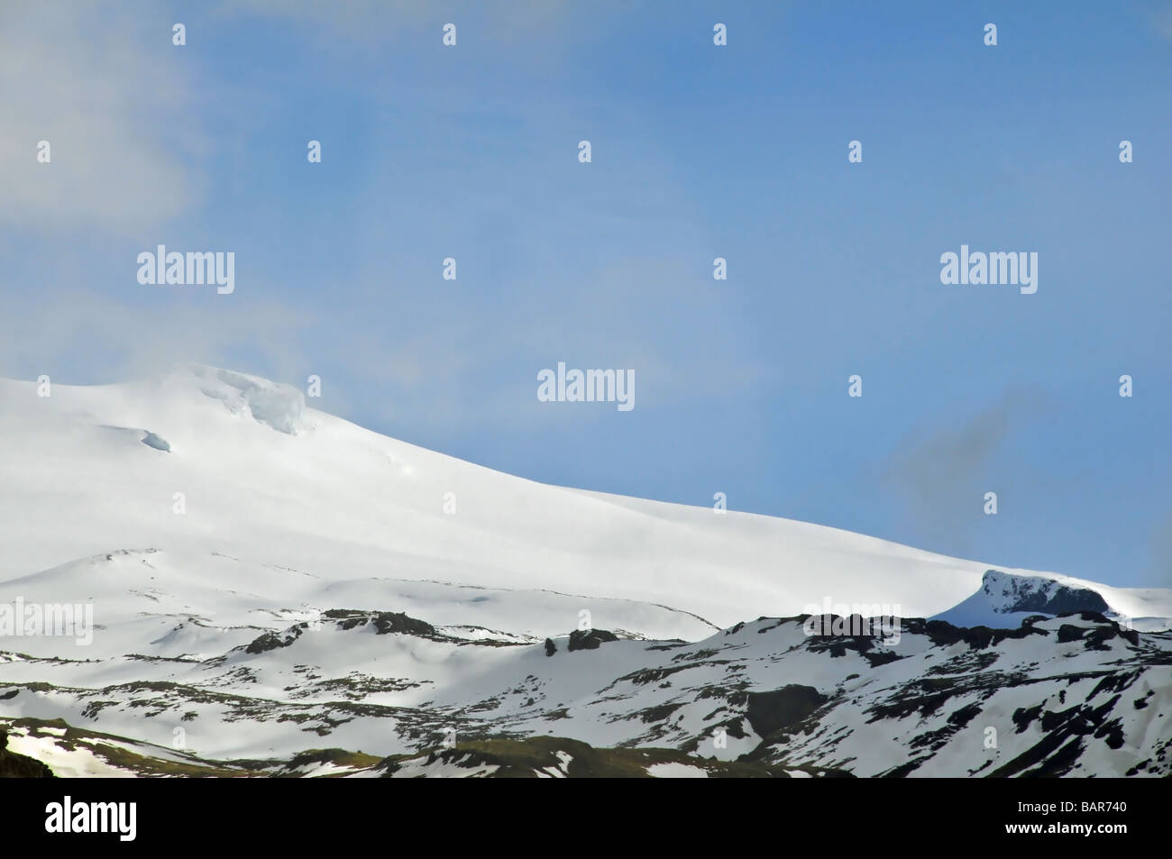 Ice thickness profile hi-res stock photography and images - Alamy