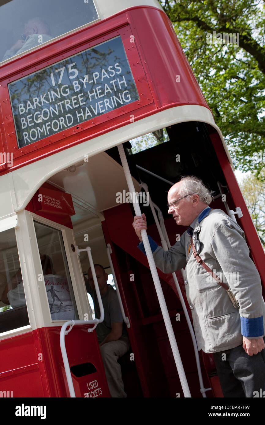 Open Platform Bus High Resolution Stock Photography and Images - Alamy