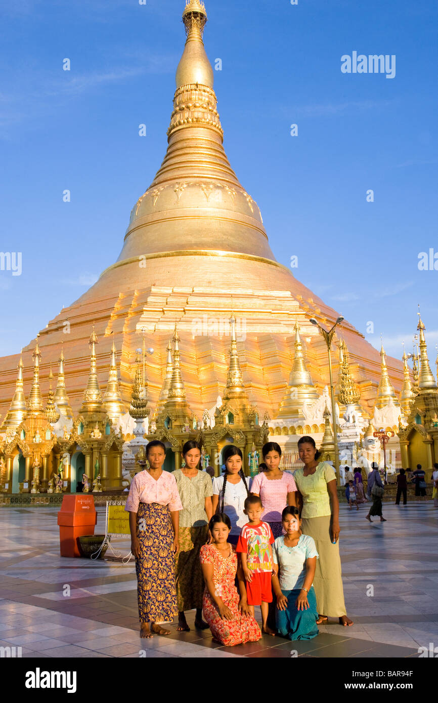 Shwedagon paya, Burma Stock Photo - Alamy