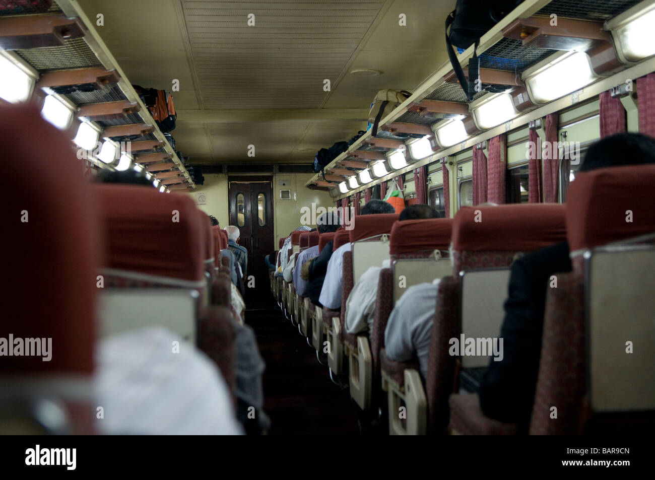 Commuters in a train from Alexandria to Cairo in Egypt Stock Photo - Alamy