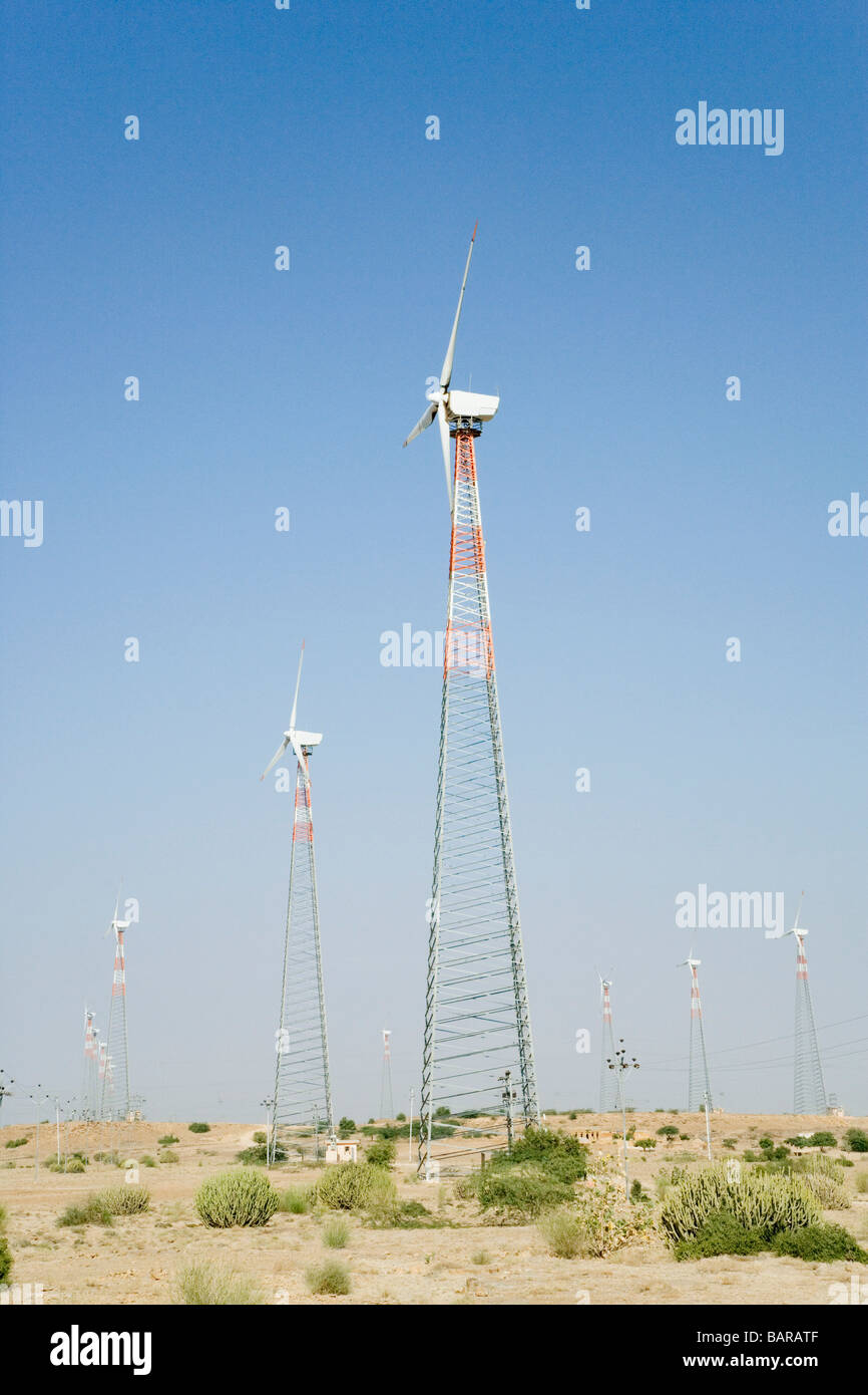 Jaisalmer wind farm hi-res stock photography and images - Alamy