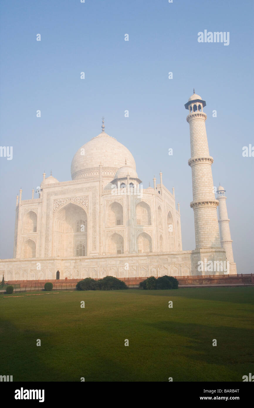 Facade of a mausoleum, Taj Mahal, Agra, Uttar Pradesh, India Stock ...