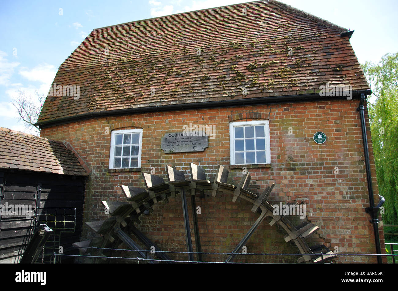 Cobham river hi-res stock photography and images - Alamy