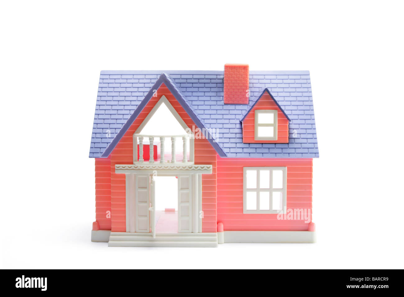 Toy house hi-res stock photography and images - Alamy