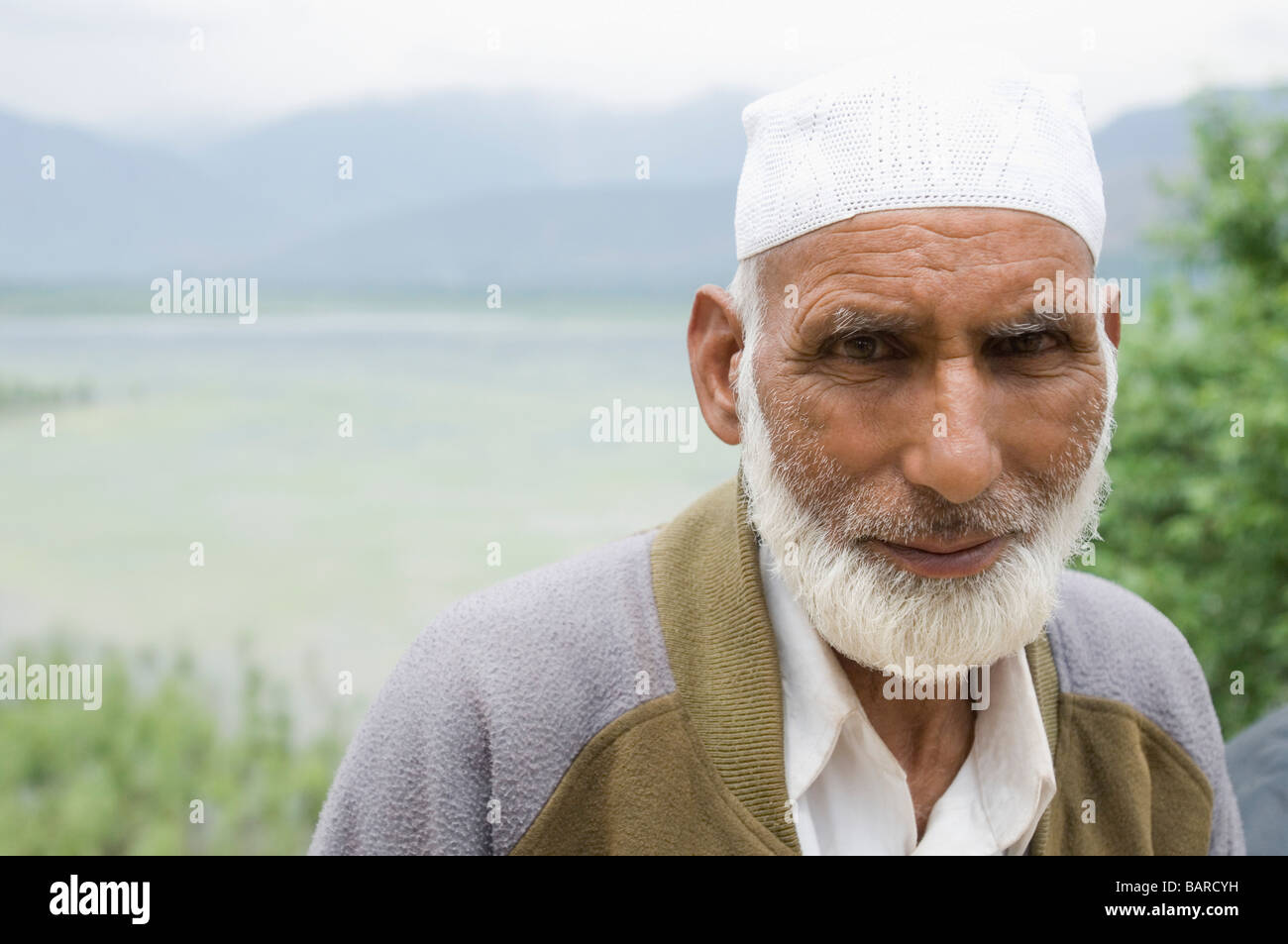 Man 50s portrait photography close up hi-res stock photography and ...