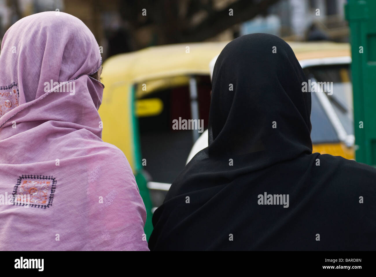 India islamic clothing hi-res stock photography and images - Alamy