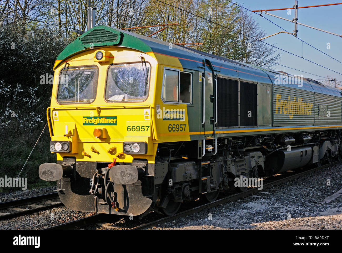 Freightliner Class 66 locomotive Number 66957, "Stephenson Stock Photo ...