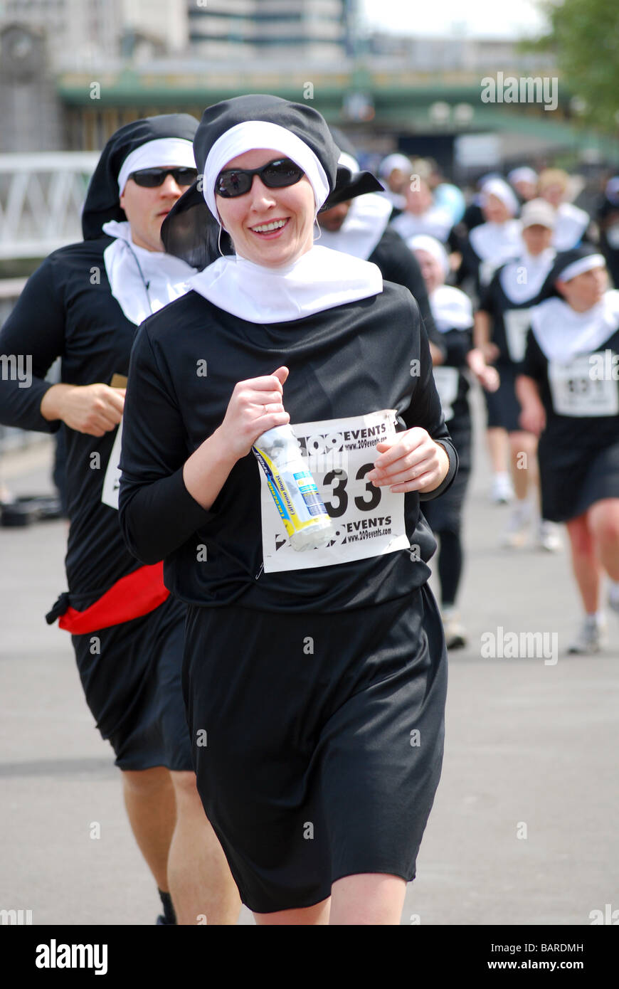 Running london sweat hi-res stock photography and images - Alamy