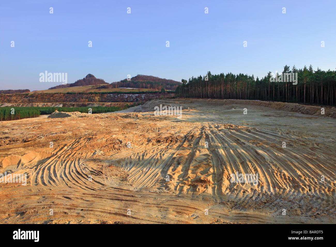 Bulldozed land hi-res stock photography and images - Alamy