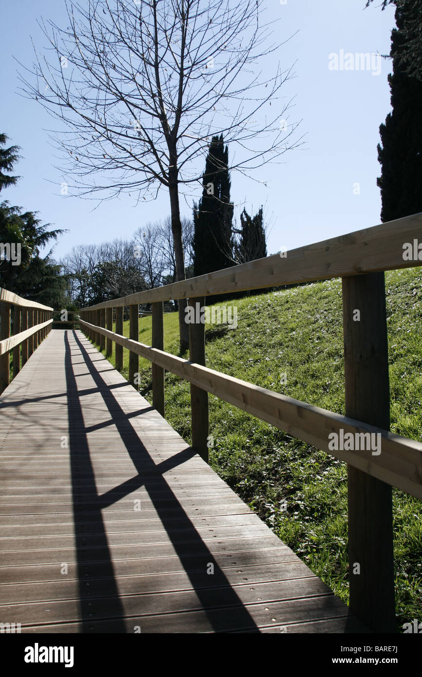 empty wooden walk way foot path in park in country Stock Photo - Alamy