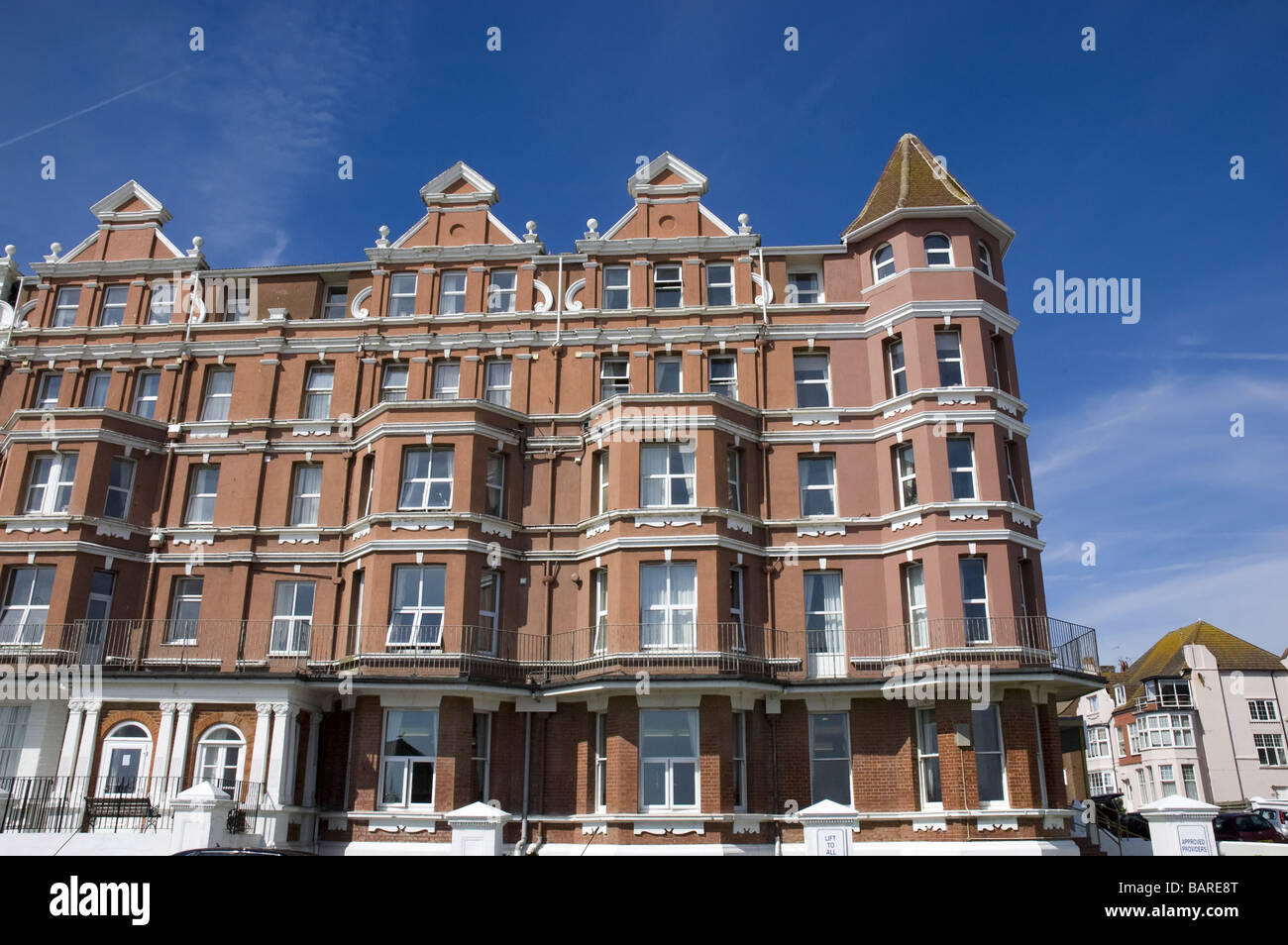 Victorian townhouses hi-res stock photography and images - Alamy