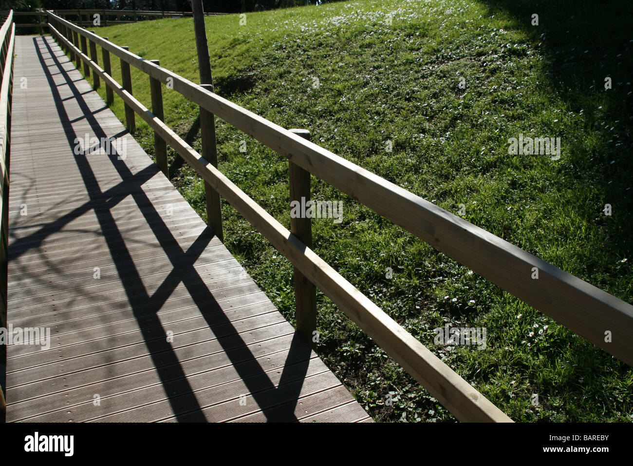empty wooden walk way foot path in park in country Stock Photo - Alamy