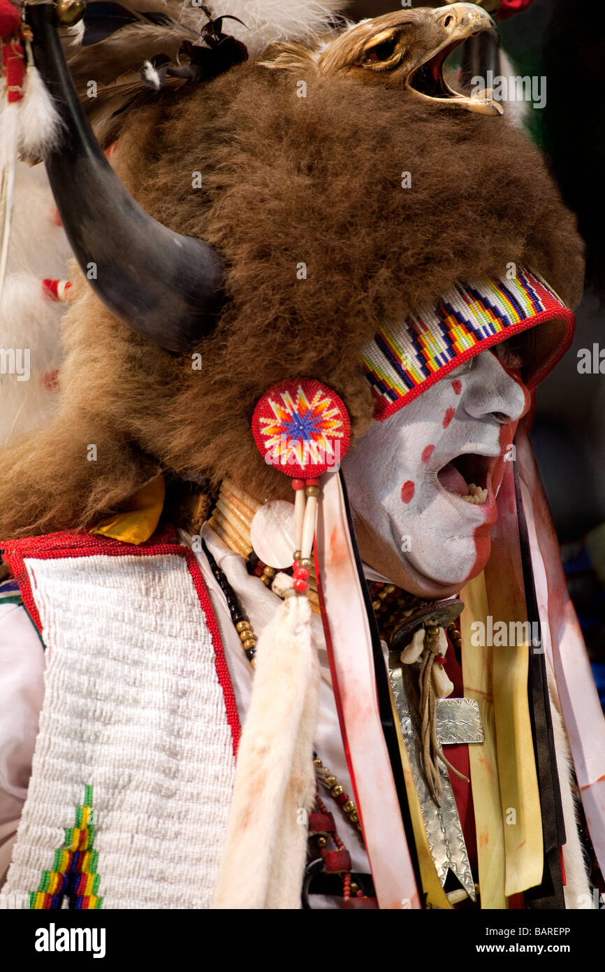 Sioux headdress hi-res stock photography and images - Alamy