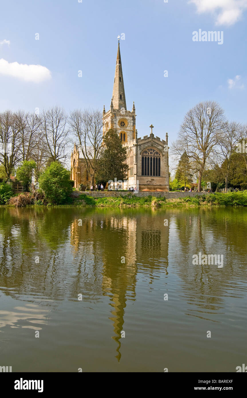 Vertical wide angle of Holy Trinity Church, where William Shakespeare ...