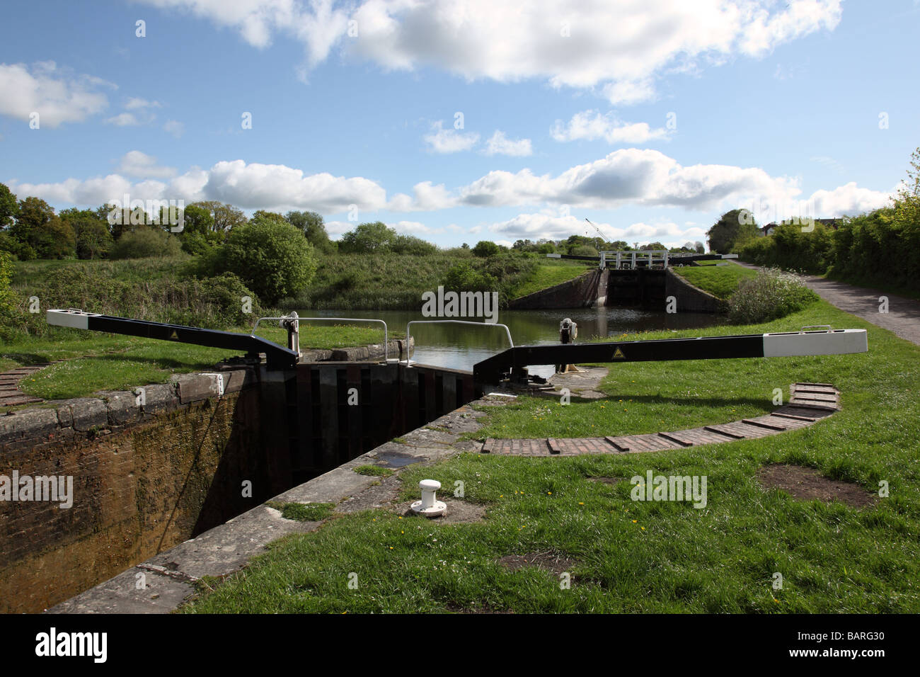 The Caen Hill locks, Devizes, Wiltshire, England, UK Stock Photo - Alamy