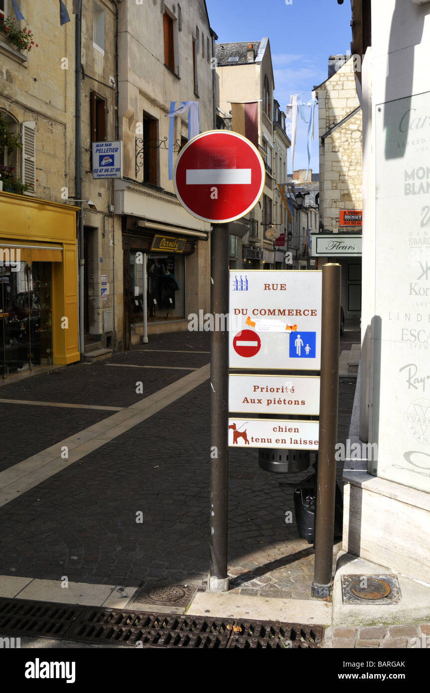 French no entry sign hi-res stock photography and images - Alamy