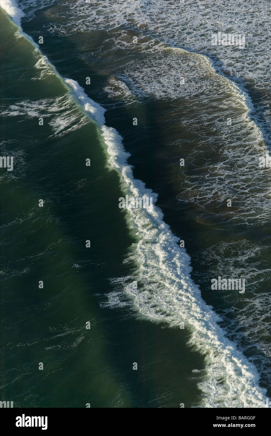 Above the water surface hi-res stock photography and images - Alamy