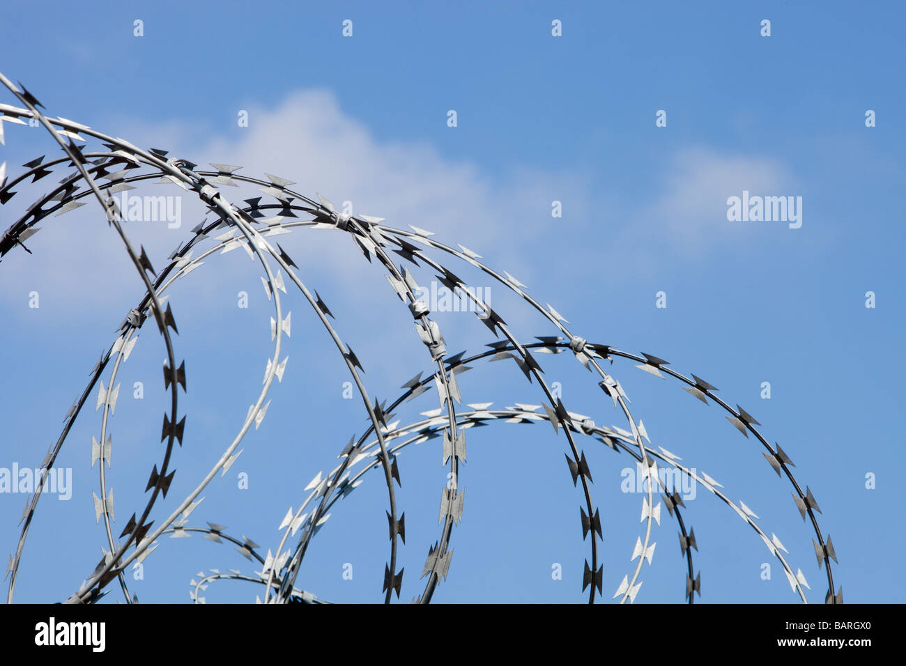 Razor spike hi-res stock photography and images - Alamy
