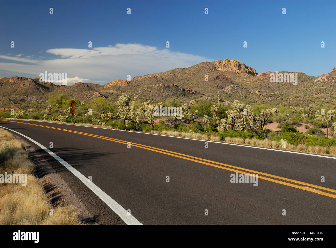 Desert highway through mountains hi-res stock photography and images ...