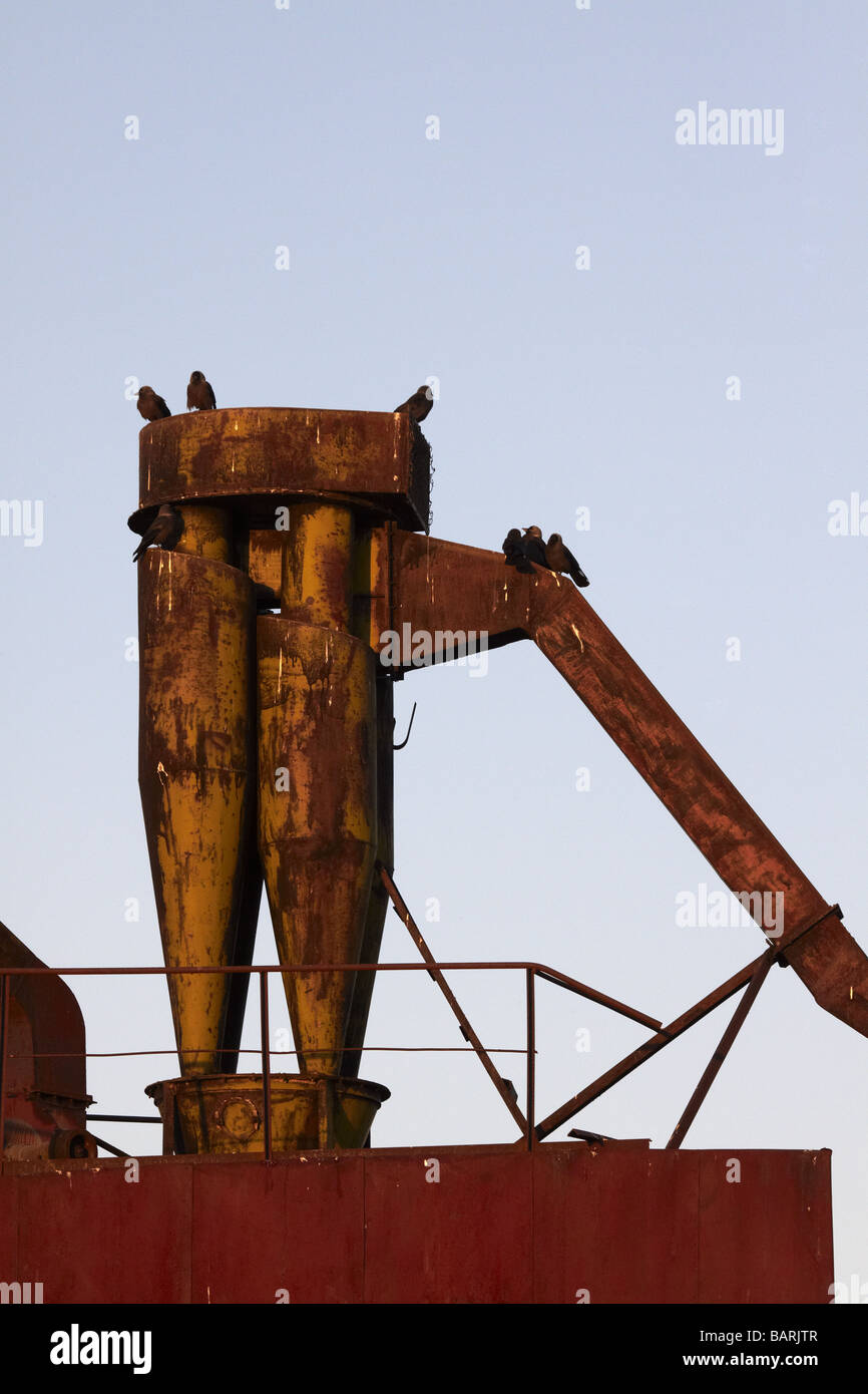 Old grain storage structure hi-res stock photography and images - Alamy