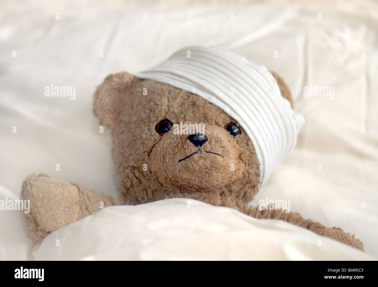Teddy in hospital Stock Photo - Alamy