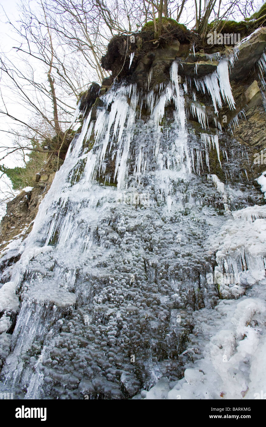 Cold water forms icicles hi-res stock photography and images - Alamy