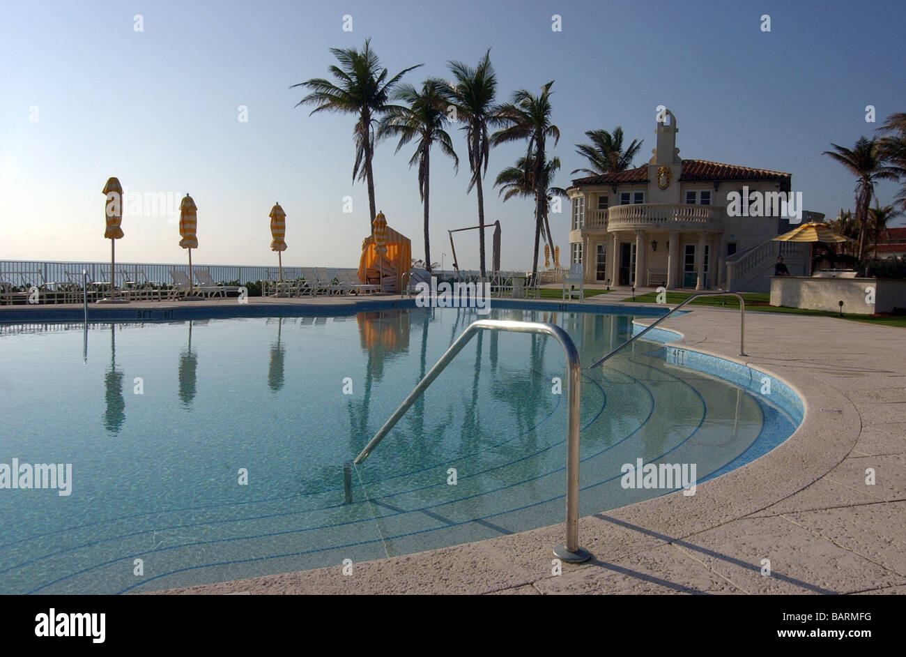 Views of Mar a lago estate owned by Donald Trump in Palm Beach Stock ...
