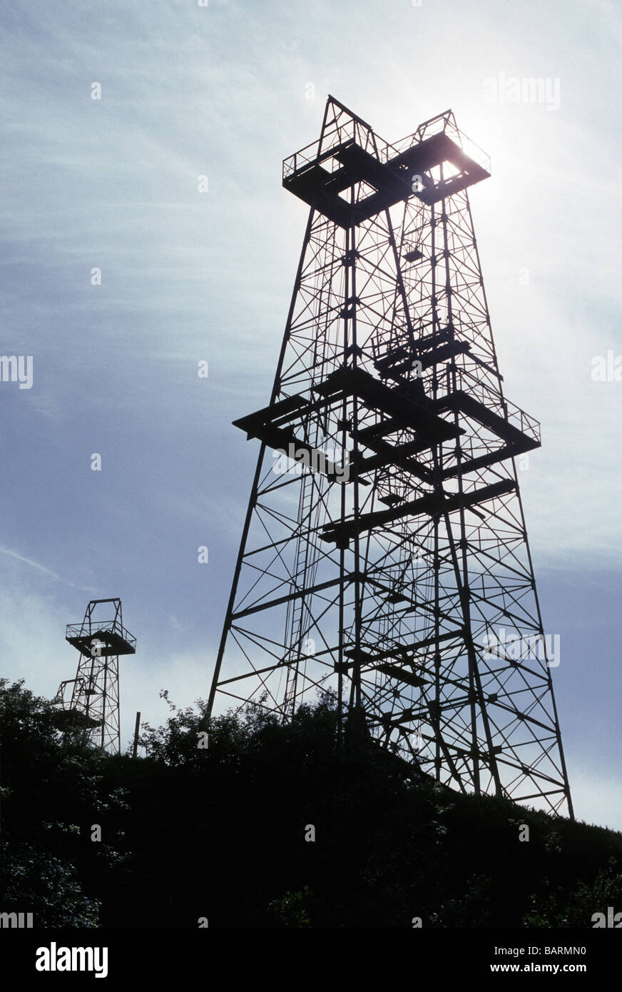 Petroleum oil wells hi-res stock photography and images - Alamy