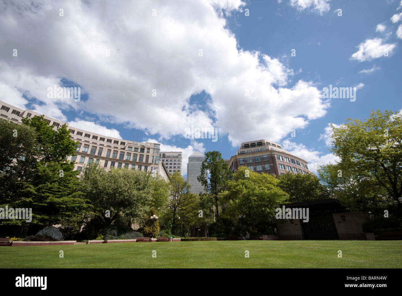 Warf building hi-res stock photography and images - Alamy