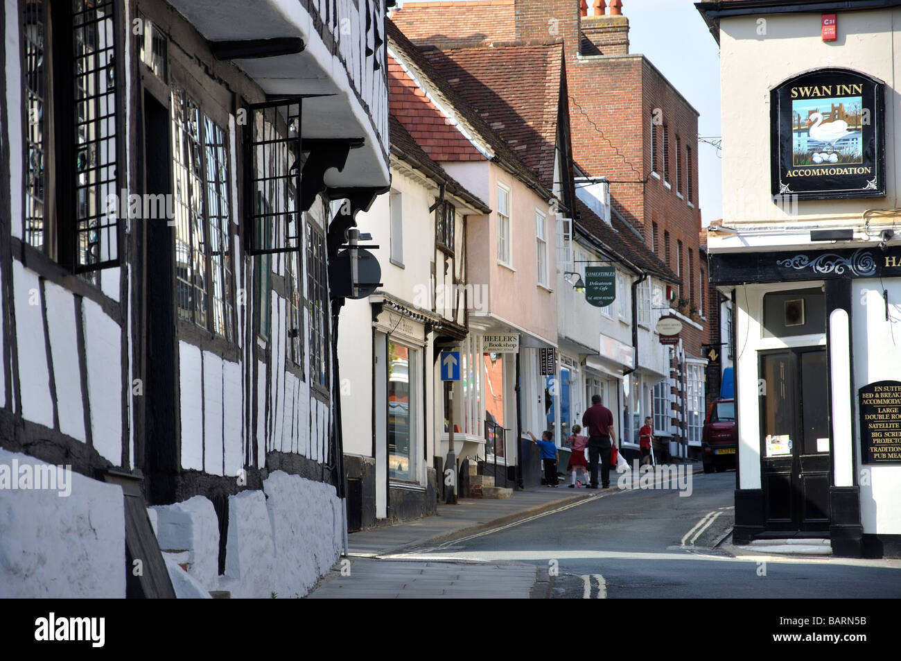Midhurst shops hi-res stock photography and images - Alamy
