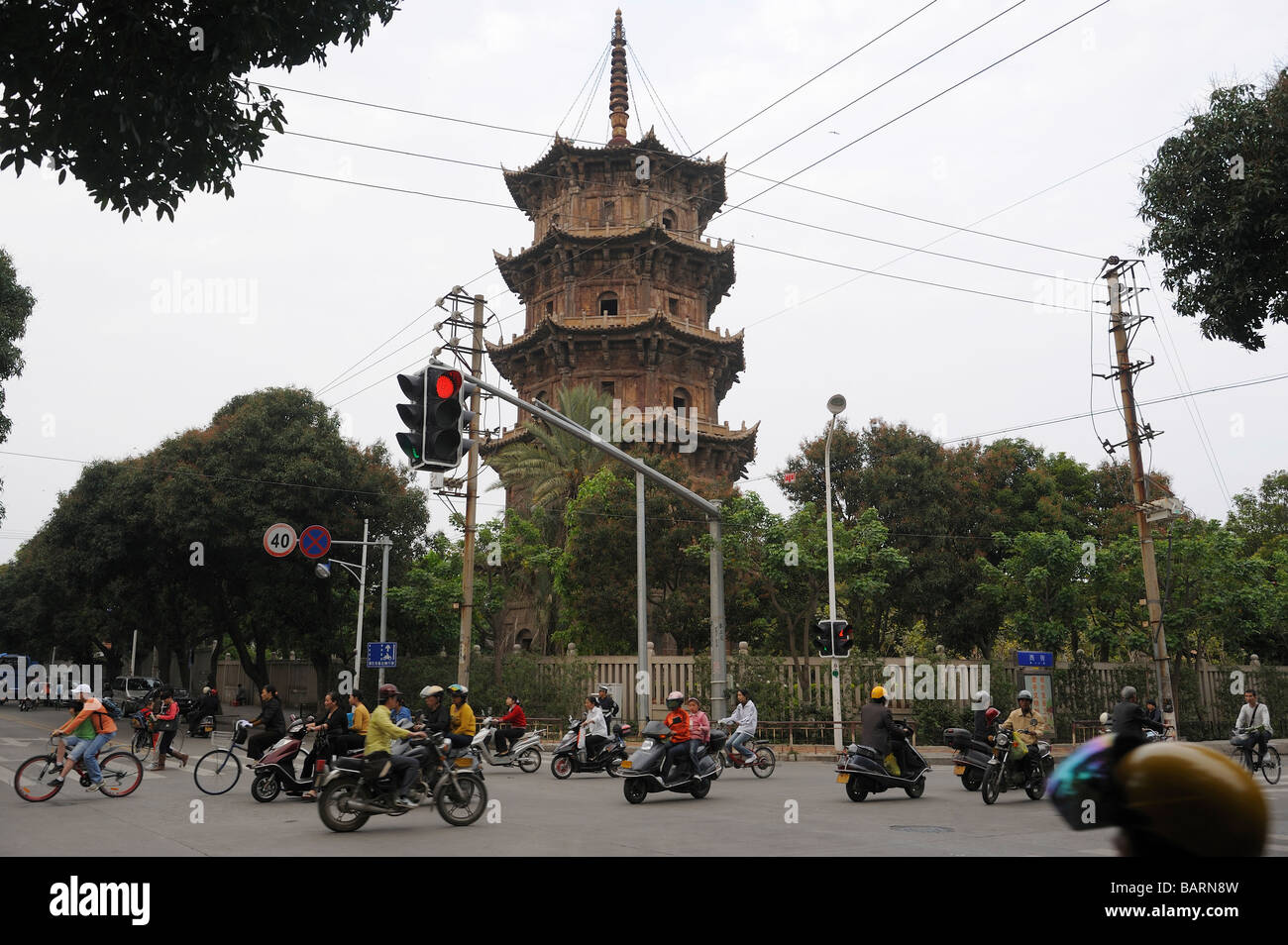 Kaiyuan temple hi-res stock photography and images - Alamy