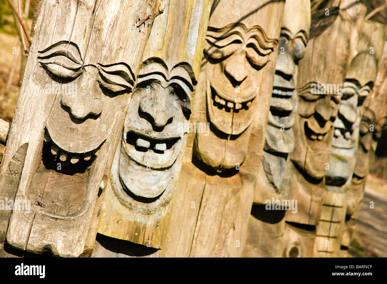 Wood carving faces hi-res stock photography and images - Alamy