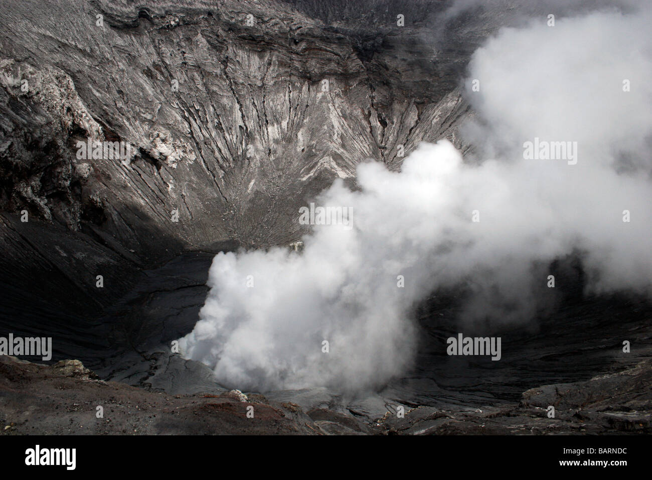 Southeastern indonesian island hi-res stock photography and images - Alamy
