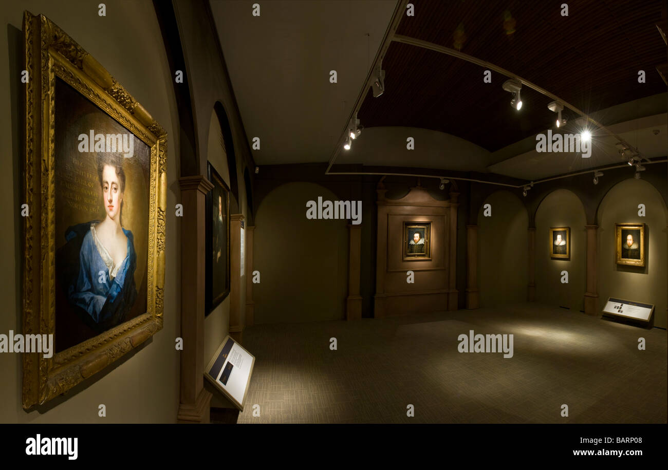 The "Cobbe" portrait (center) of William Shakespeare in the ...