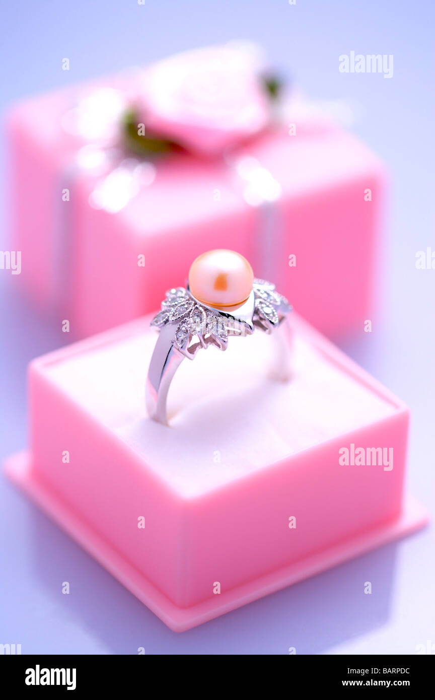 Diamond ring in box close up Stock Photo - Alamy