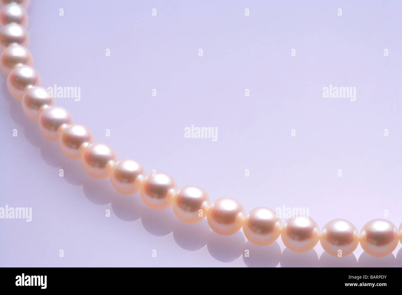 Pearl necklace close up Stock Photo - Alamy