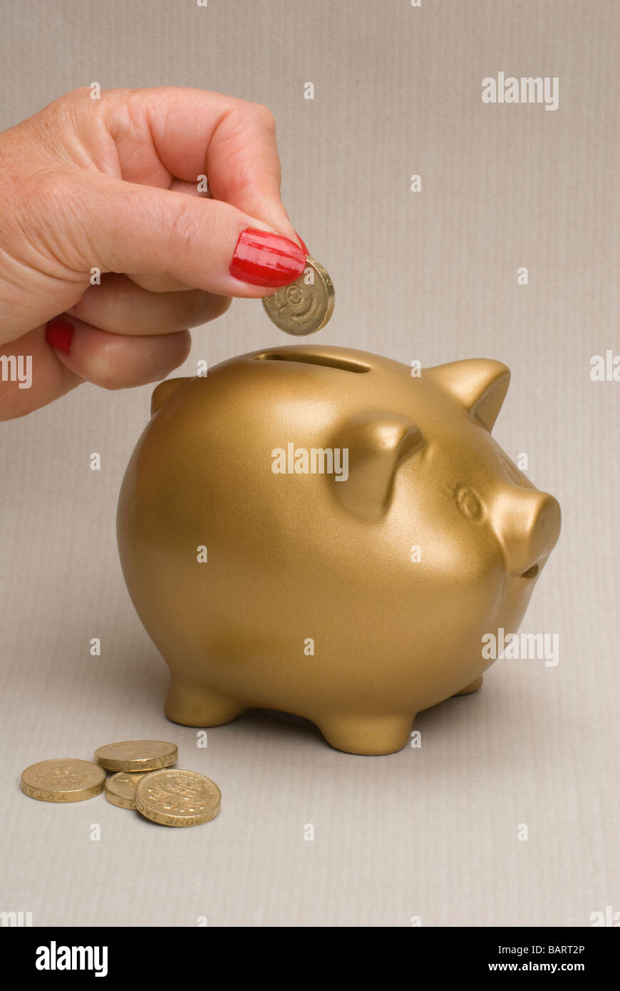 British pounds box hi-res stock photography and images - Alamy