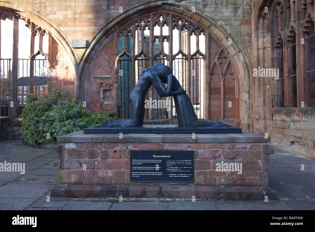 Statue of Reconciliation at old Coventry Cathedral ruins, sculpture by ...