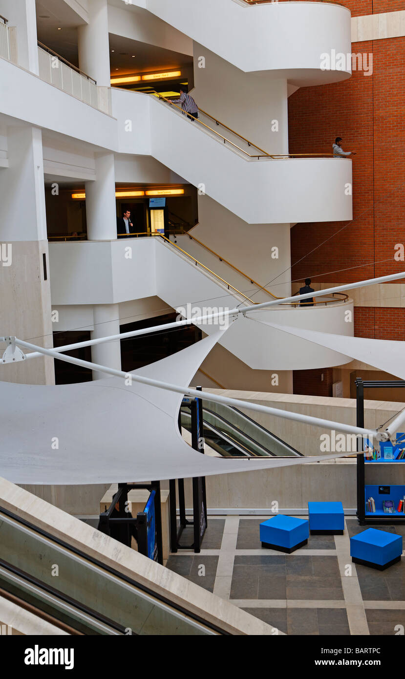 Inside the british library hi-res stock photography and images - Alamy