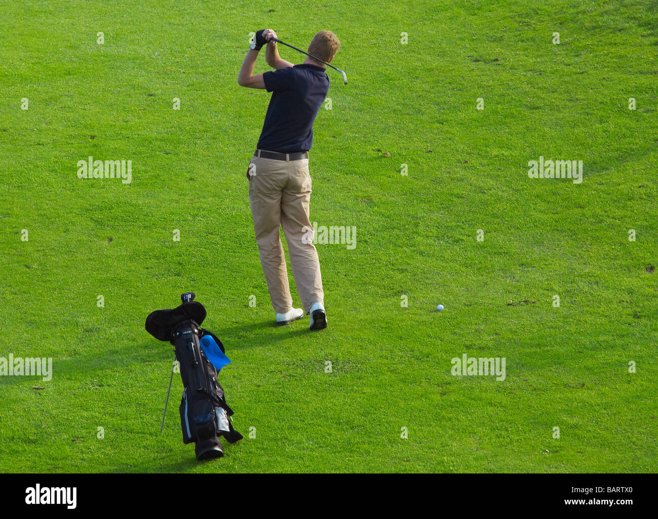 Action golf swing hi-res stock photography and images - Alamy