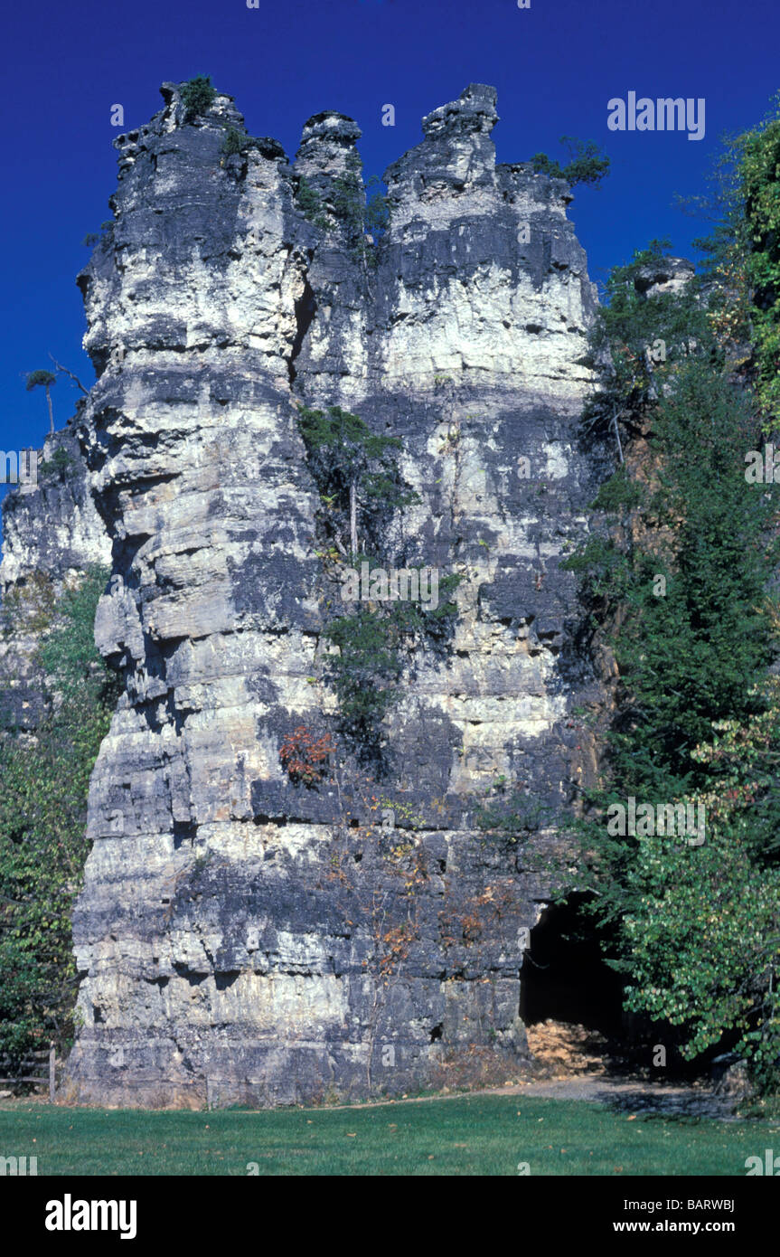 Natural Chimneys Regional Park Stock Photo - Alamy