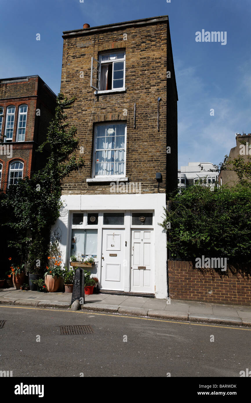 Unusual small divided Victorian house Whidborne Street, Camden, London ...