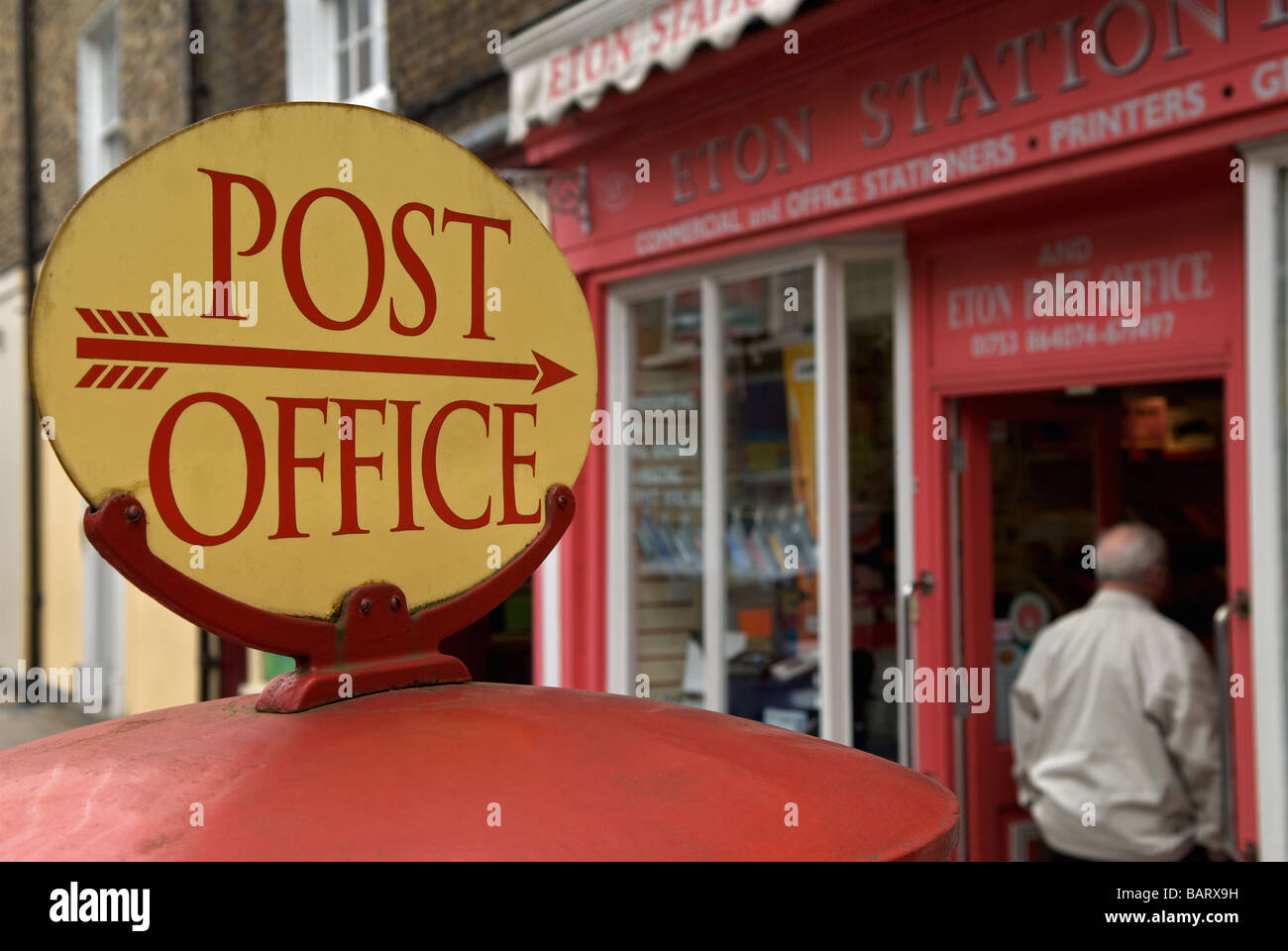 Eton post office hi-res stock photography and images - Alamy