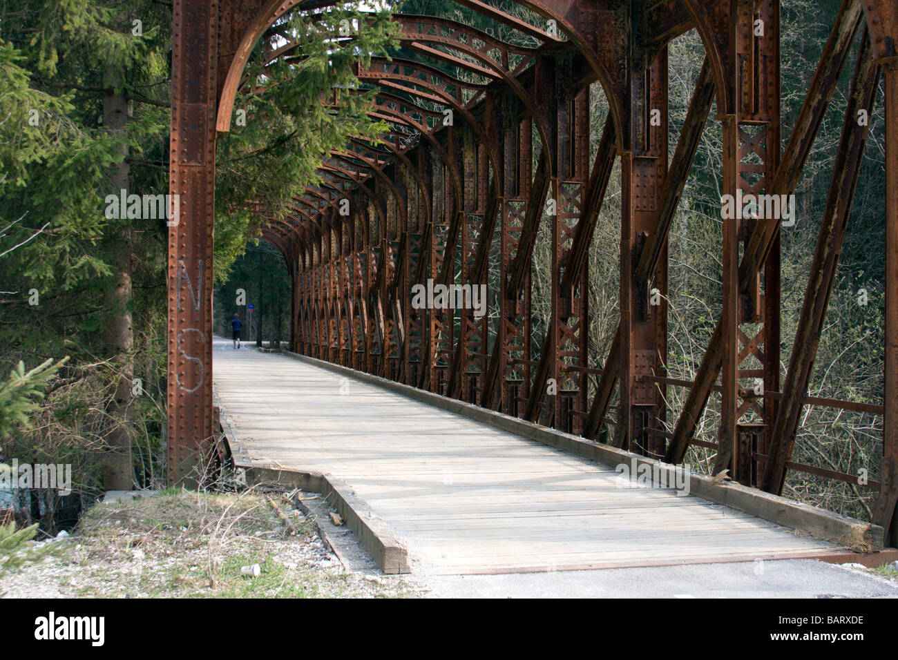 Old iron railroad bridge hi-res stock photography and images - Alamy