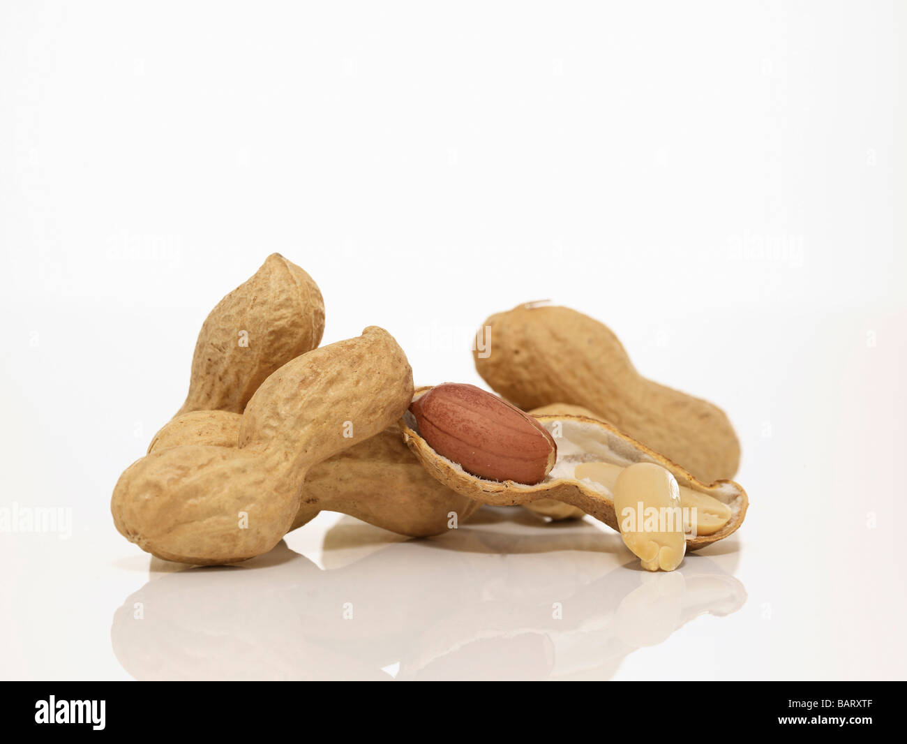 Peanuts without shells on hi-res stock photography and images - Alamy