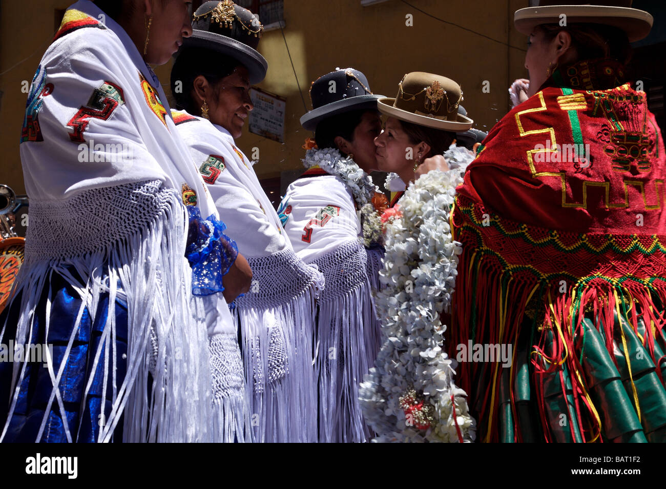Cholitas in traditional dress celebrating in La Paz Bolivia Stock Photo ...