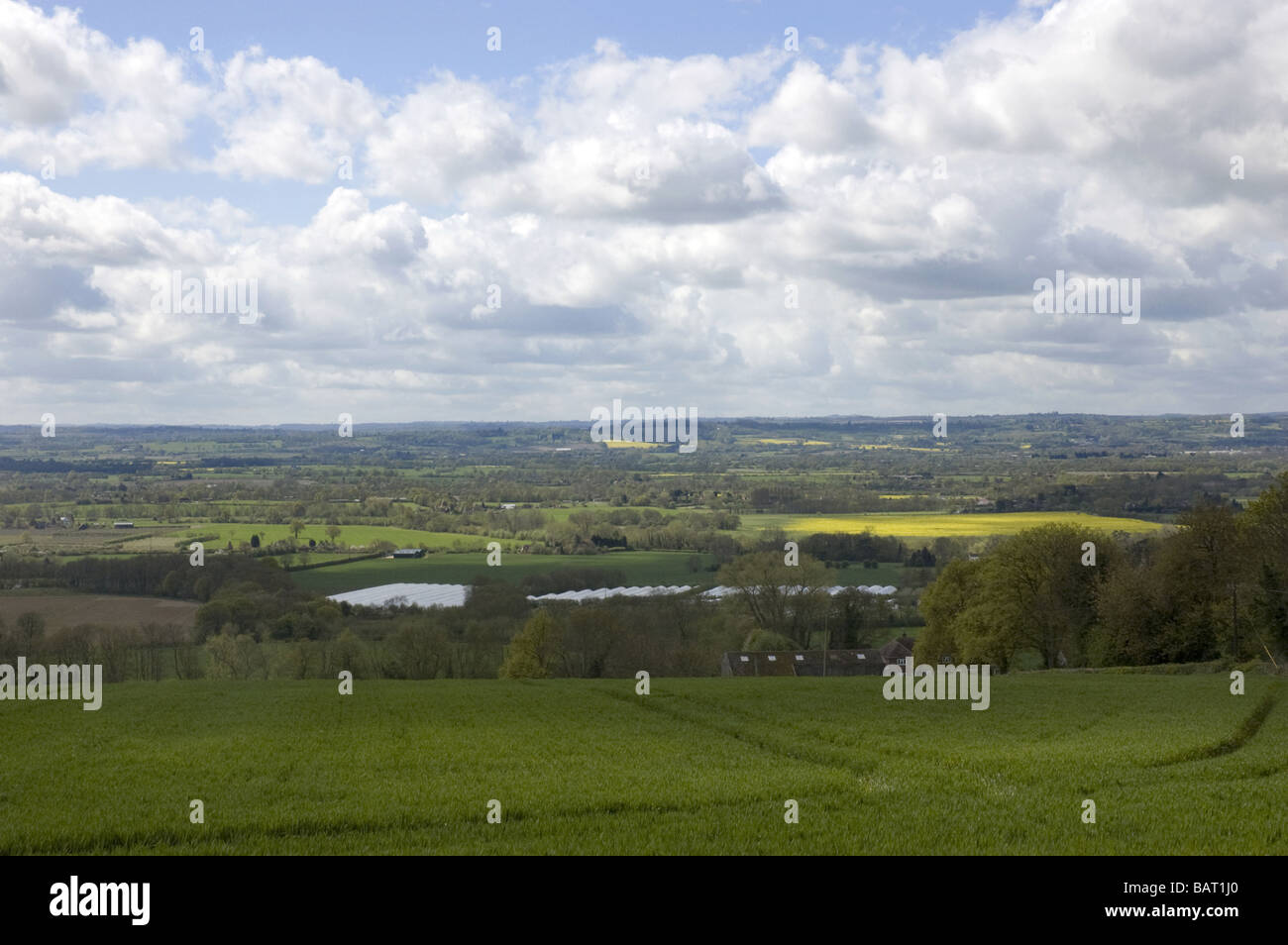 Landscape countryside kent hi-res stock photography and images - Alamy