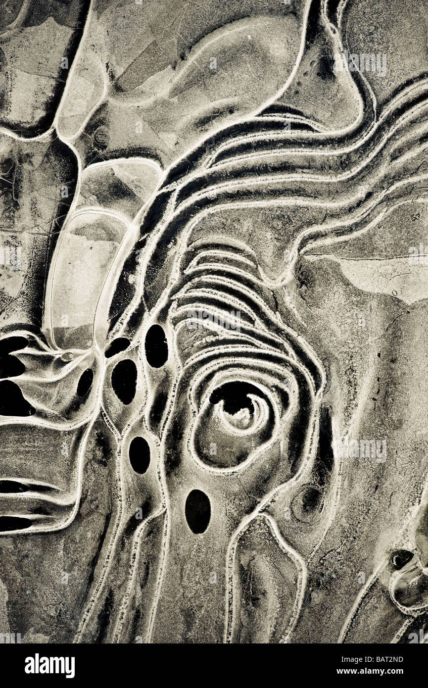 Abstract ridges ripples hi-res stock photography and images - Alamy