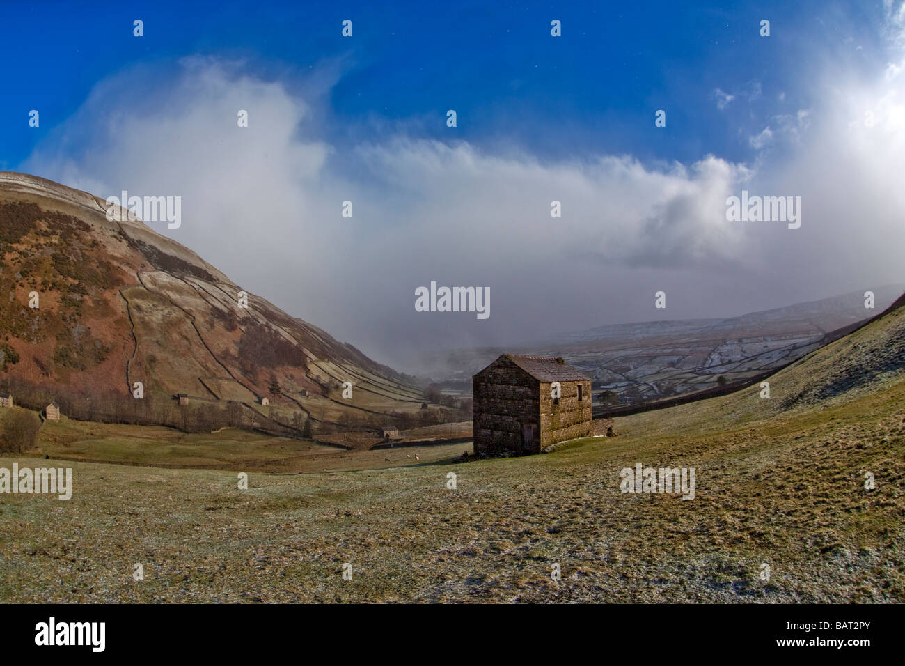 Mucker hi-res stock photography and images - Alamy
